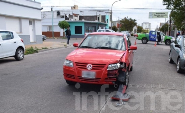 Fuerte Choque Entre Un Auto Y Una Moto Un Hospitalizado Infoeme