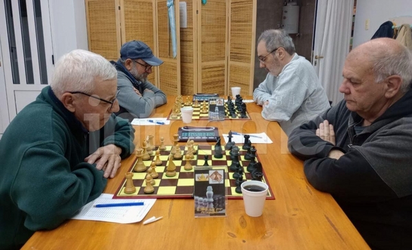 Dos victorias más para Godoy que sigue líder | Infoeme